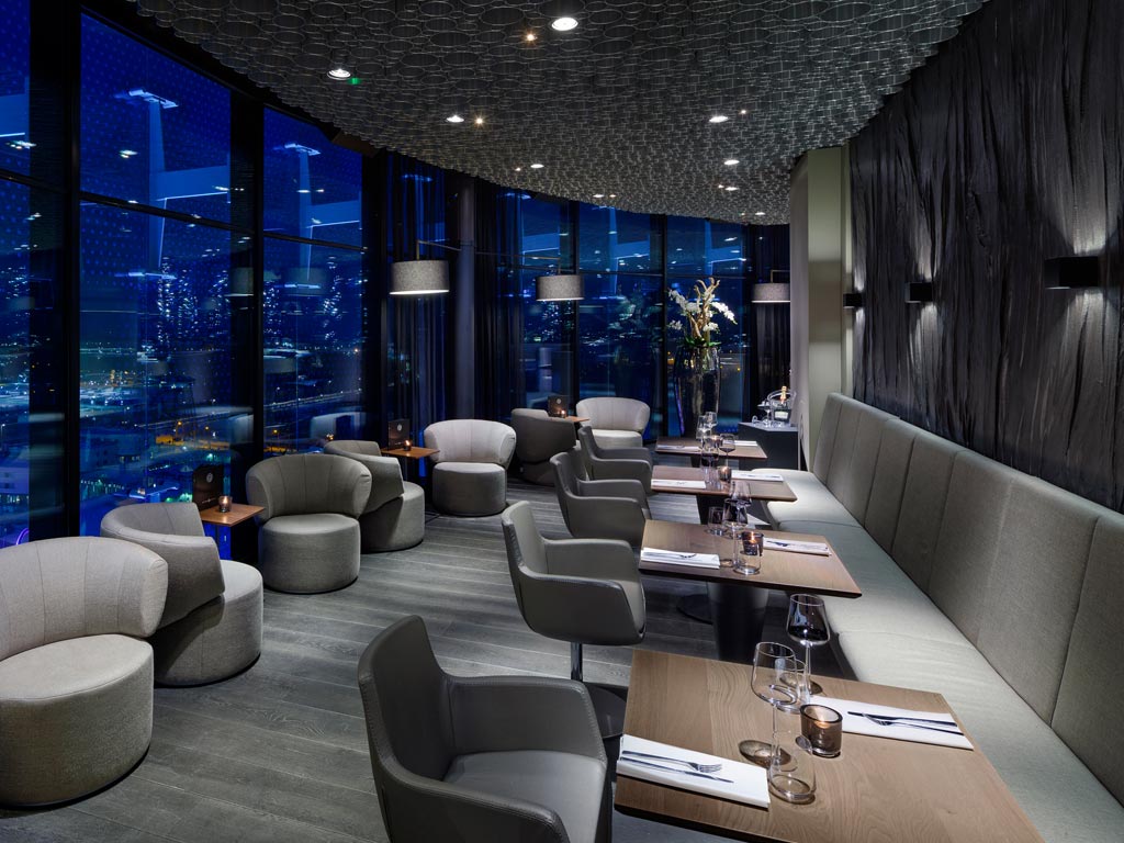 SKY Restaurant Pi en SKY Bar&Lounge - Fletcher Hotel Amsterdam